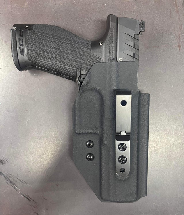 Custom Kydex Weapon Holsters | Bordertown Holsters